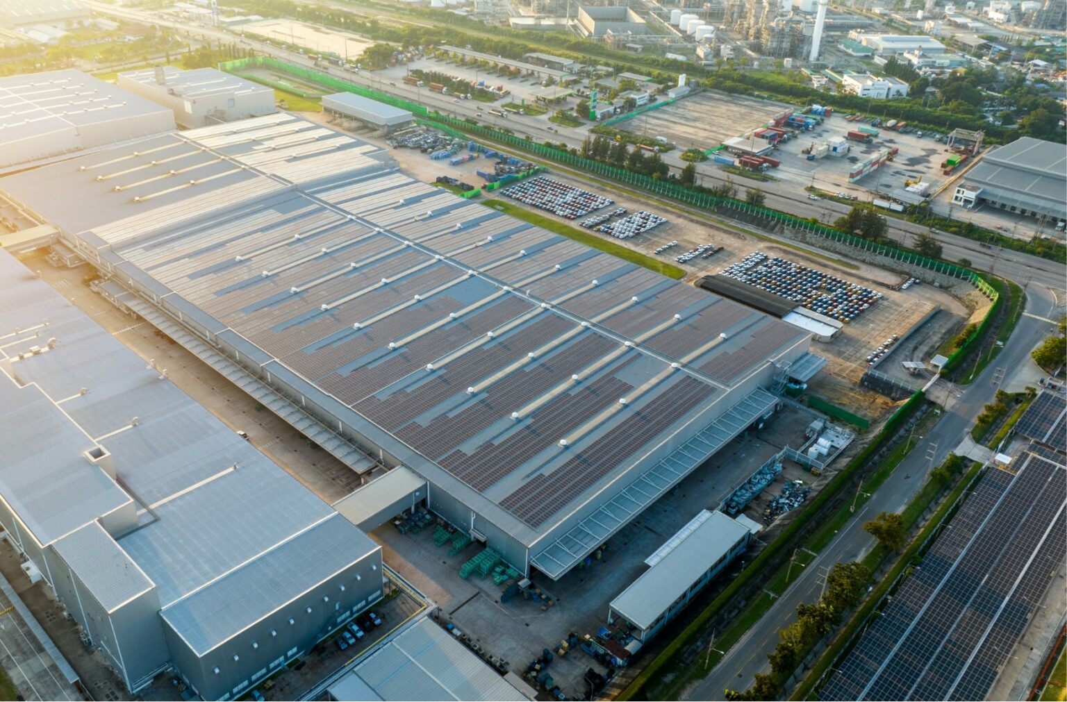 Complete Guide to Green Logistics: Sustainable Challenges and Innovations